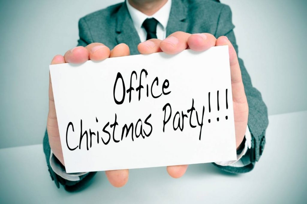 How to Politely Decline a Work Christmas Party Invitation - Santa's ...